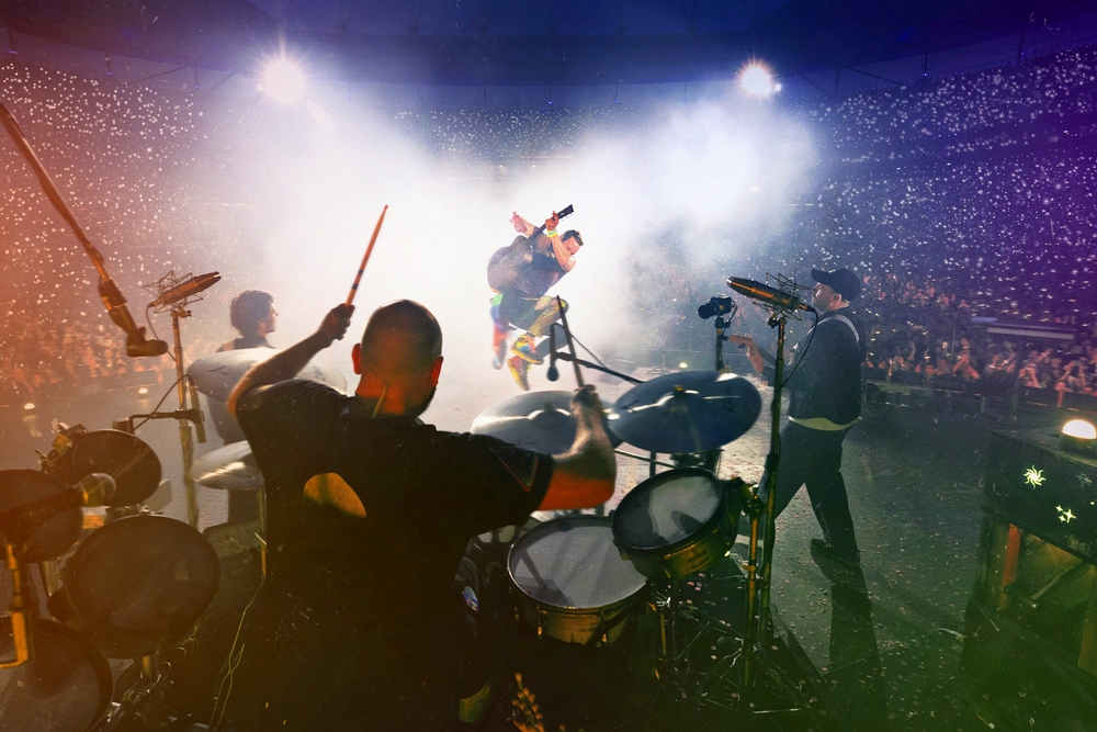 Coldplay ชวน "จิน BTS" ขึ้นคอนเสิร์ต ไลฟ์สดจากบัวโนสไอเรส ที่ SF Cinema ...